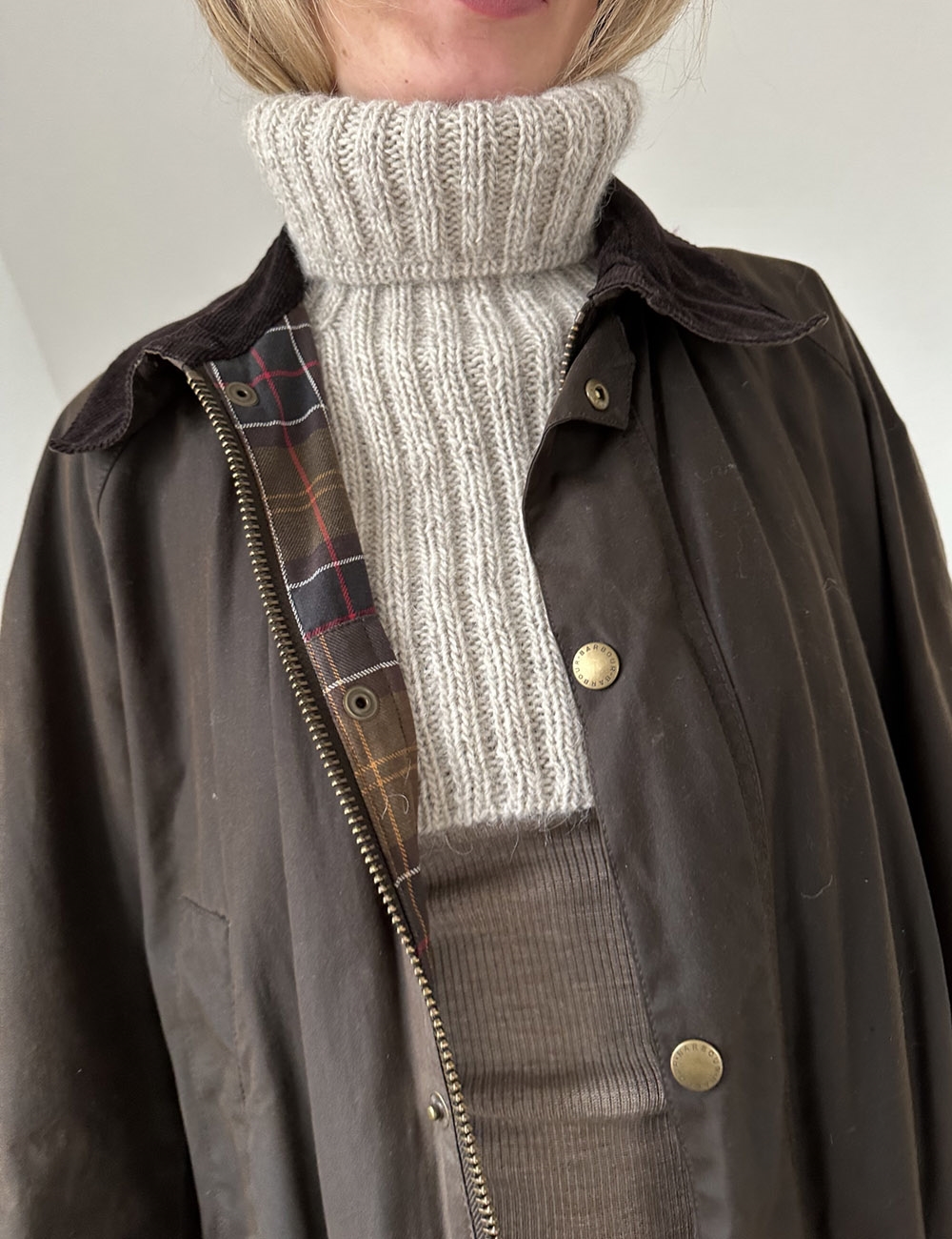 Note Rib neck strikkeopskrift - leKnit (dansk)