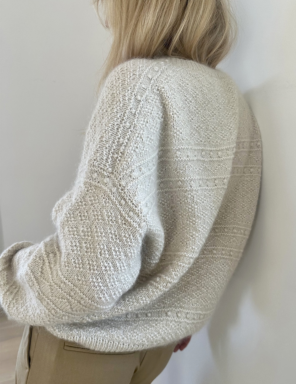 Peggy sweater pattern (English) - Leknit